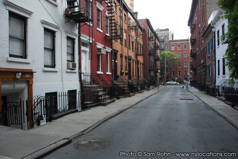 Manhattan Alleys
