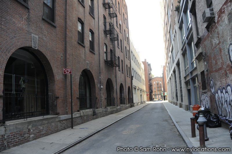 Manhattan Alleys
