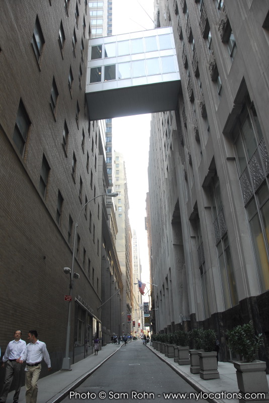 Manhattan Alleys